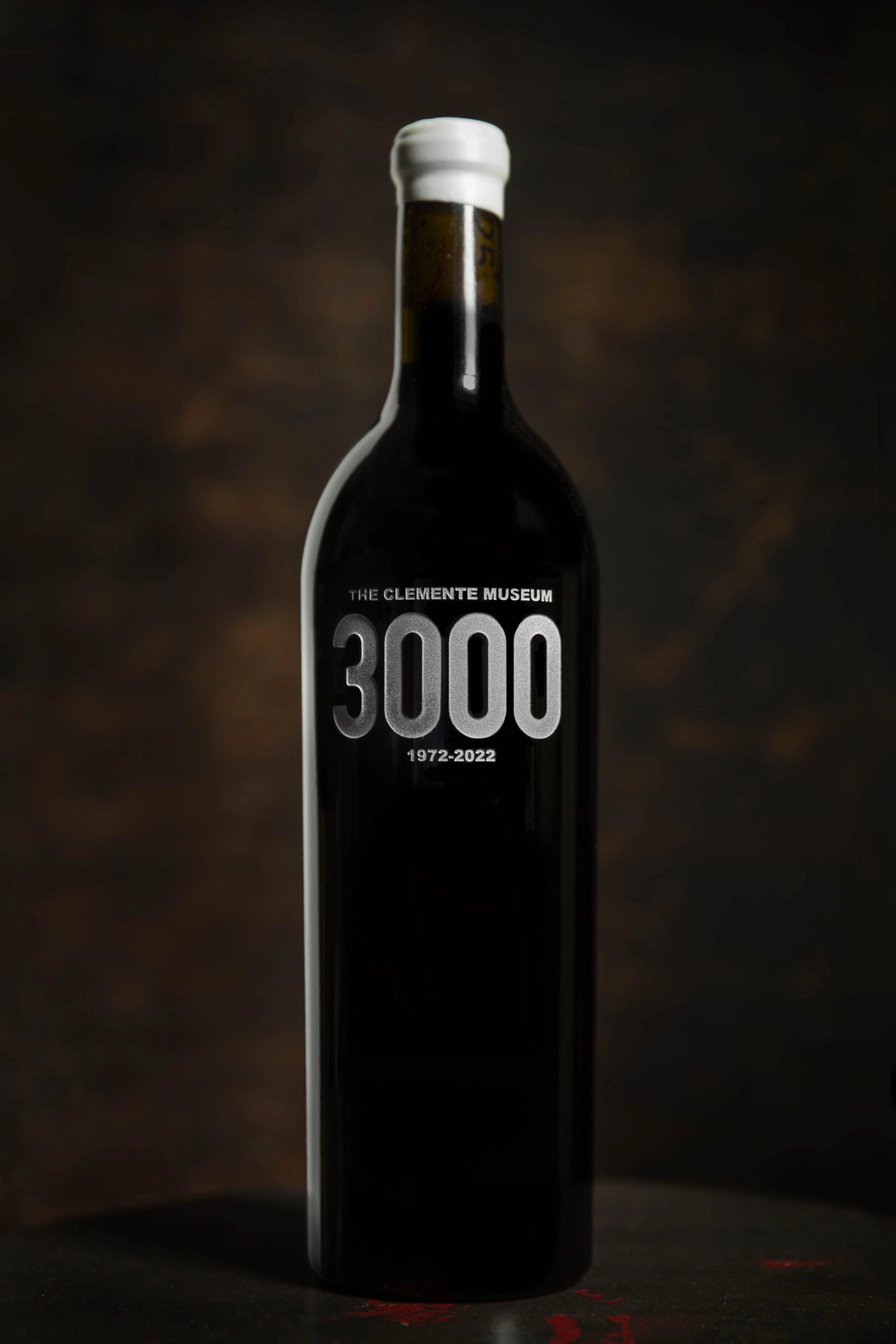 Commemorative 3000th Hit Bottle - Clemente Museum