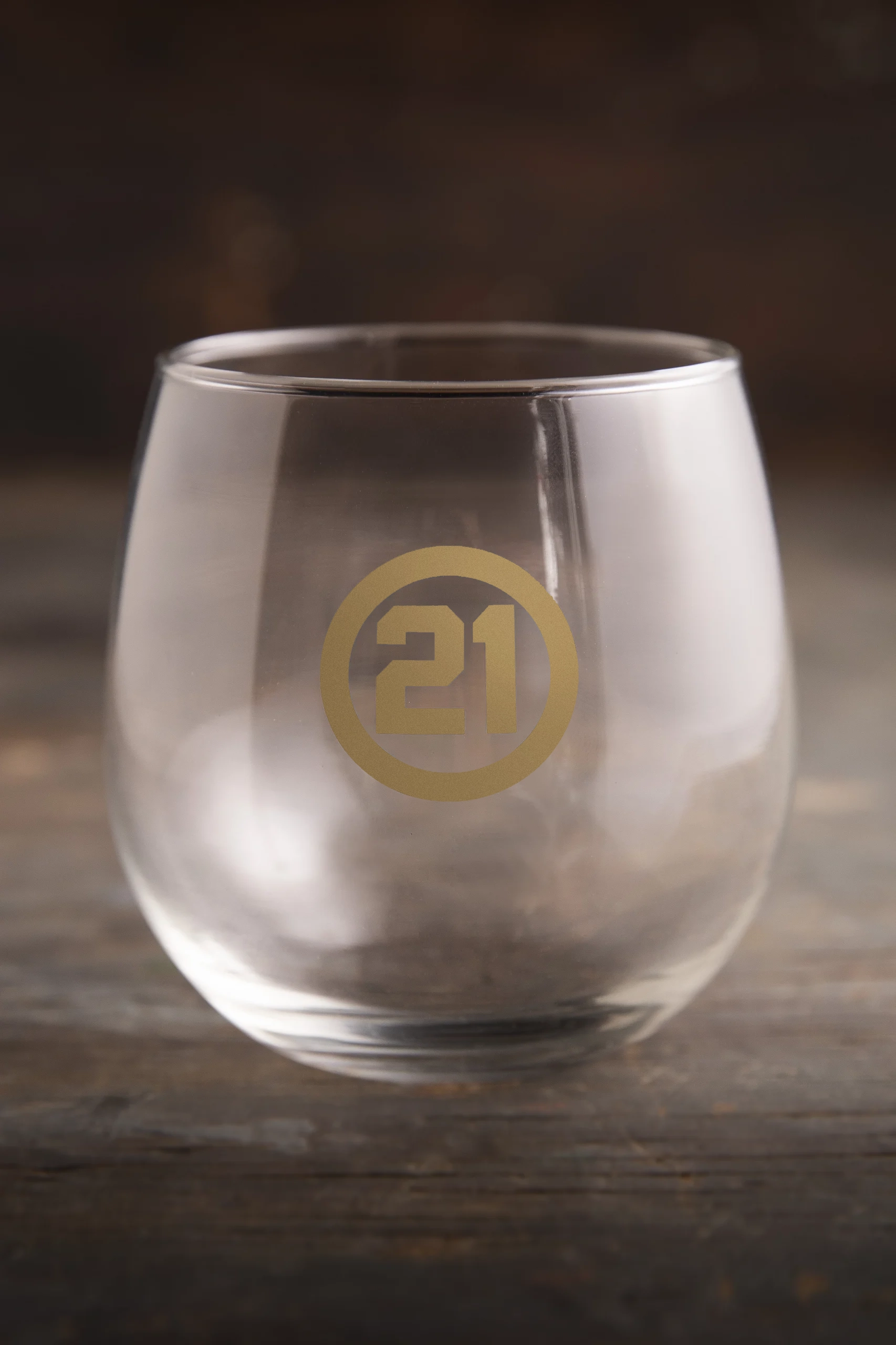 Wine Glass - Metallic Gold - Clemente Museum